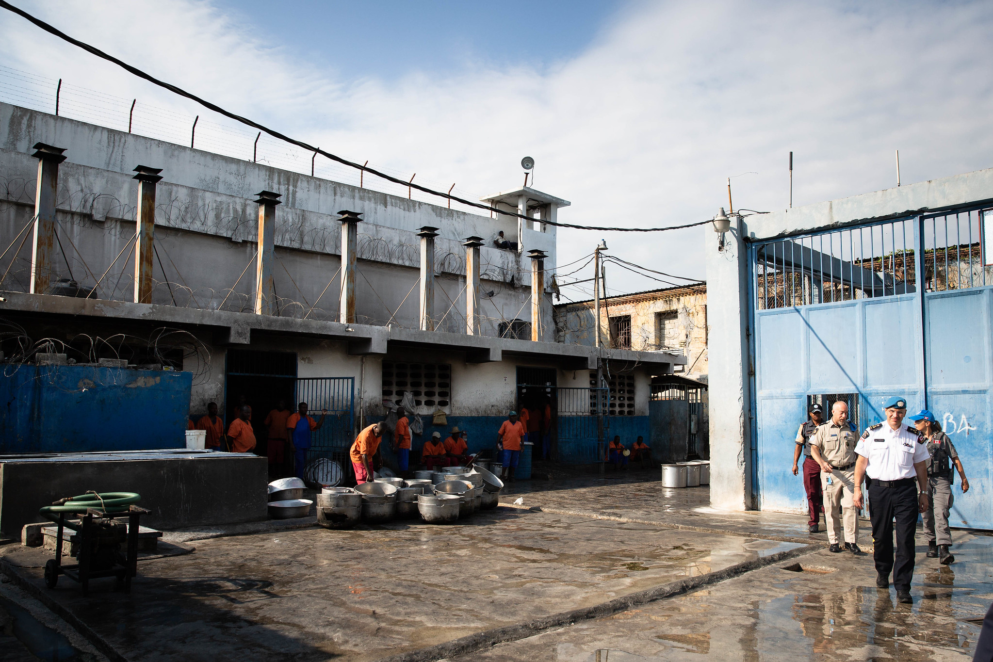 Des gangs ont attaqué la principale prison d'Haïti